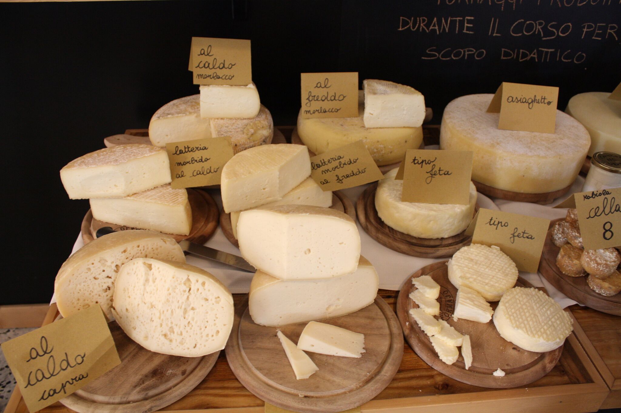 EFA News - European Food Agency - Formaggi artigianali made in Italy