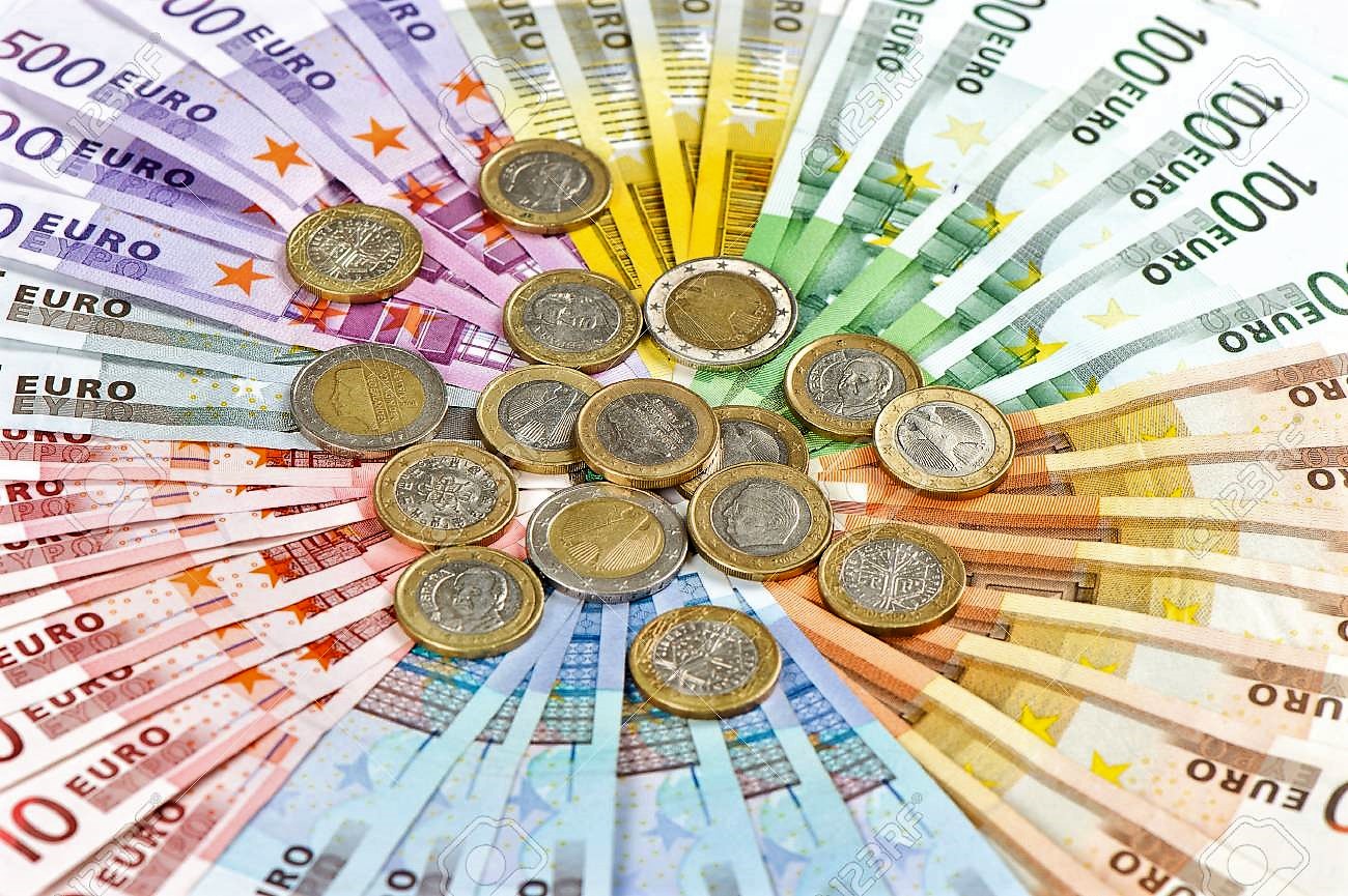 EFA News - European Food Agency - Danaro in Euro